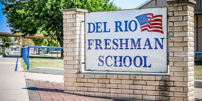 Del Rio Freshman School